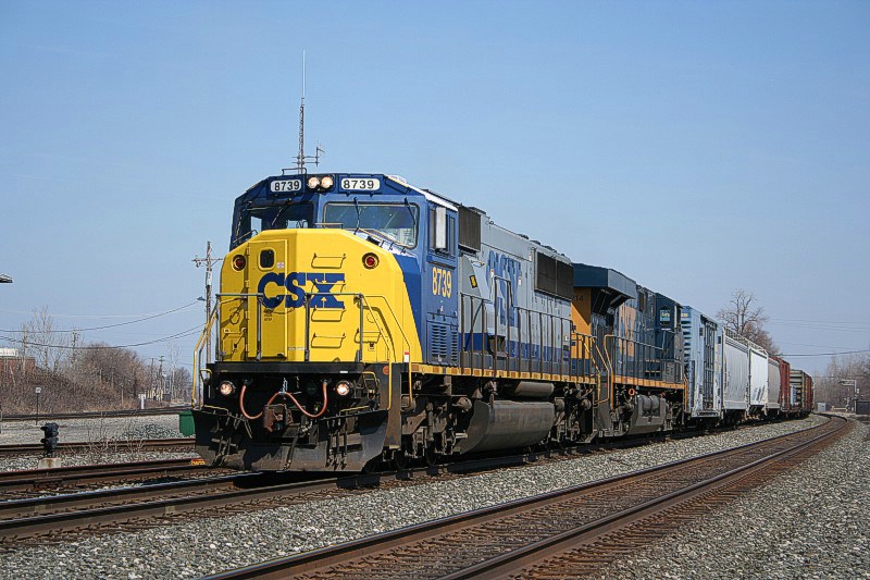 CSX 8739